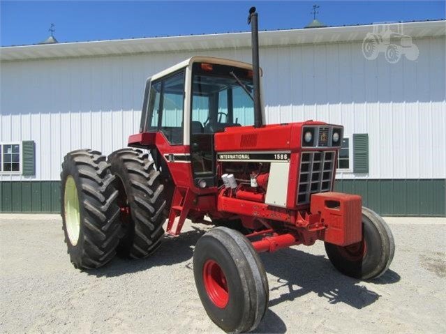 1976 IH 1586 with only 623hrs, its the real deal - Technical IH Talk ...