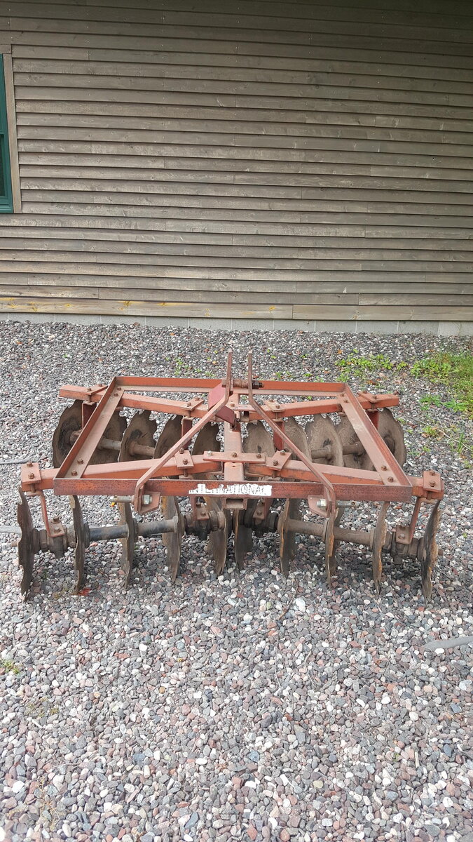 Model Identification - IH Disk Harrow - Technical IH Talk - Red Power ...