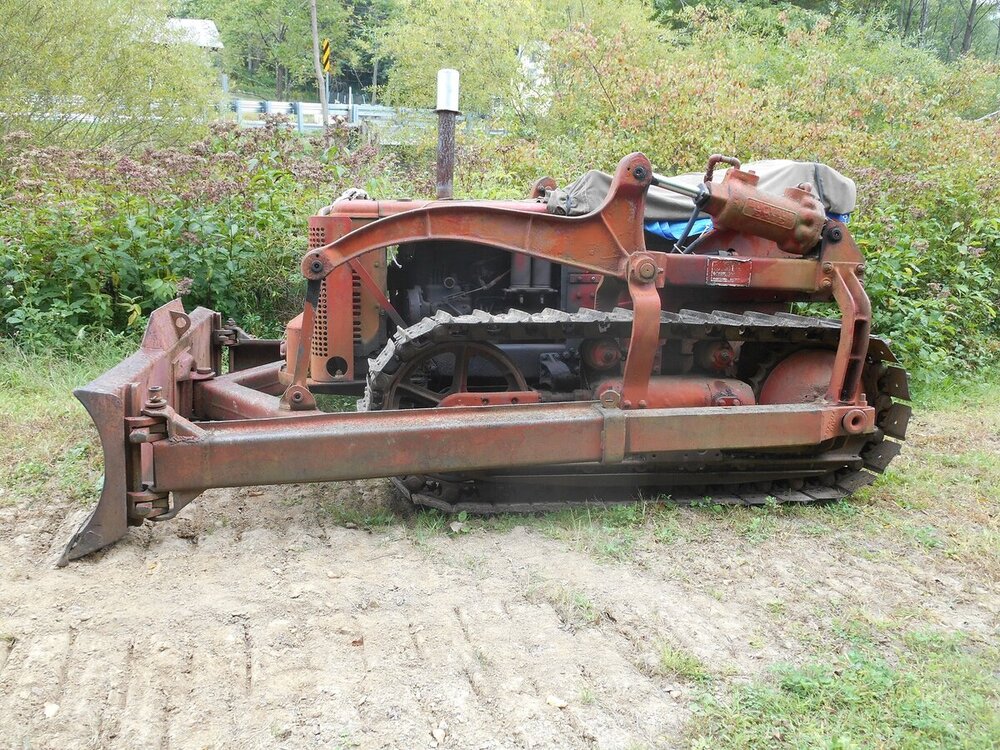 new owner of 1951 TD9 - IH Construction Equipment - Red Power Magazine ...