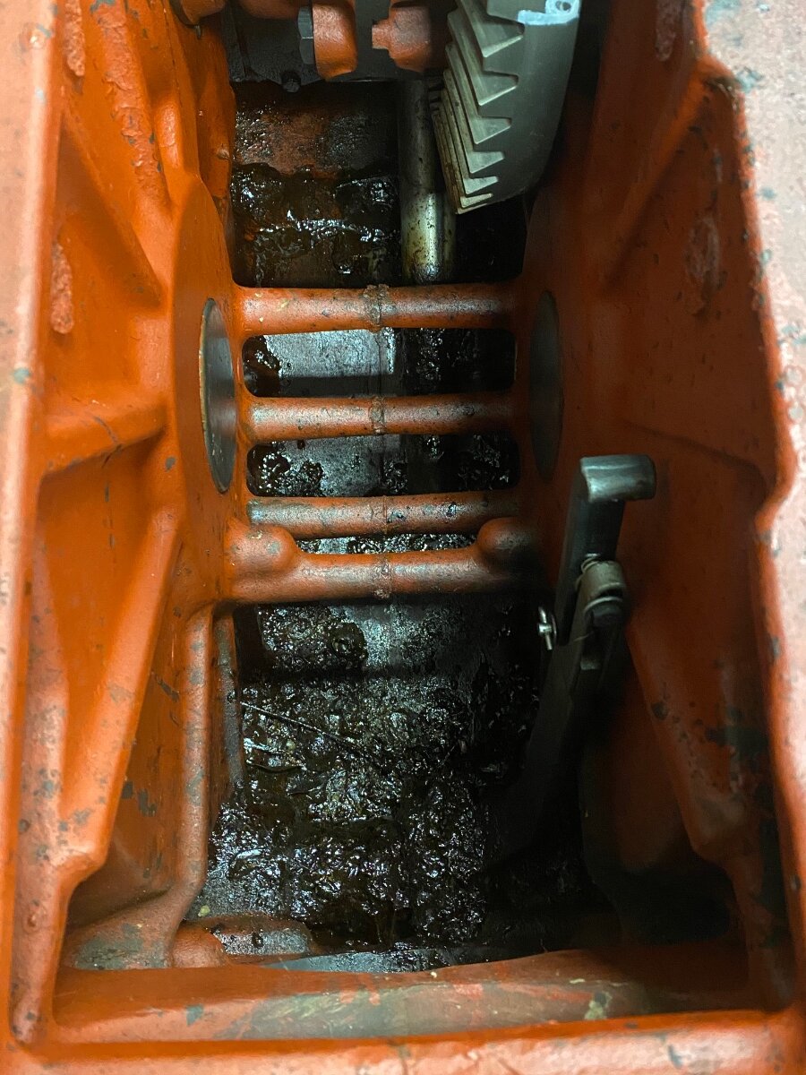 Dt360 vs D360 for F560 - Projects, Builds, & Restorations - Red Power ...