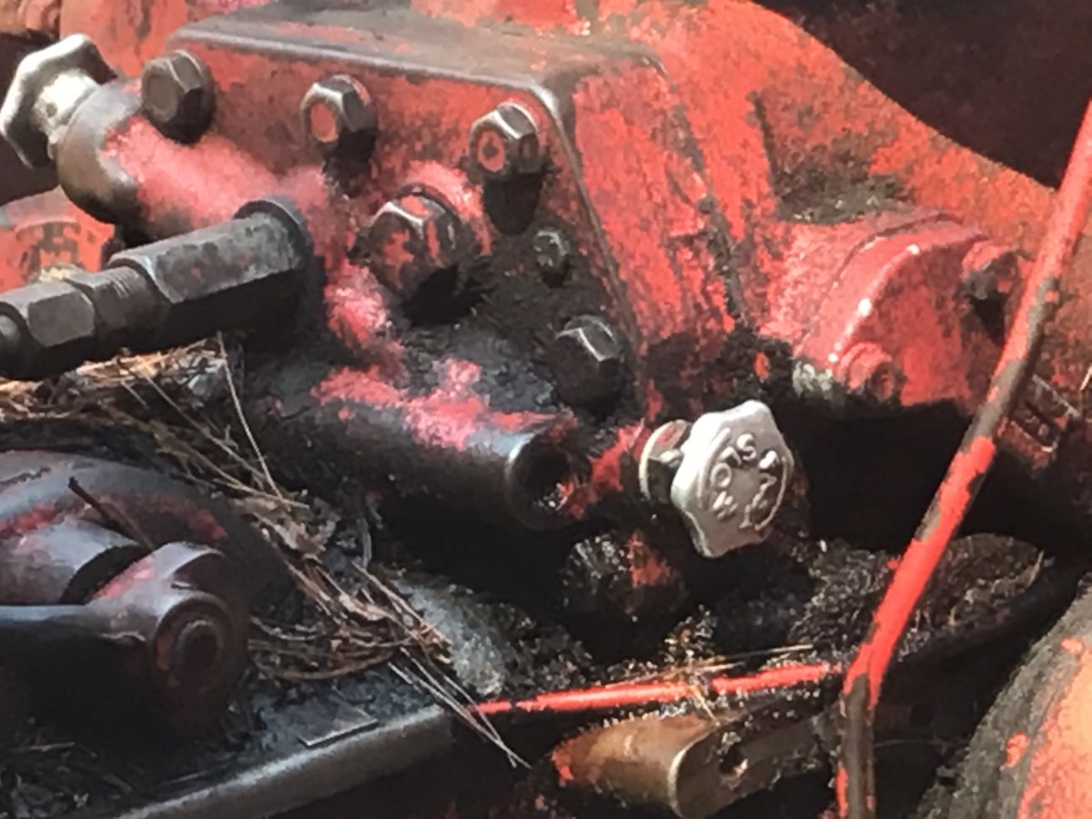 Bought a B-414 - Technical IH Talk - Red Power Magazine Community