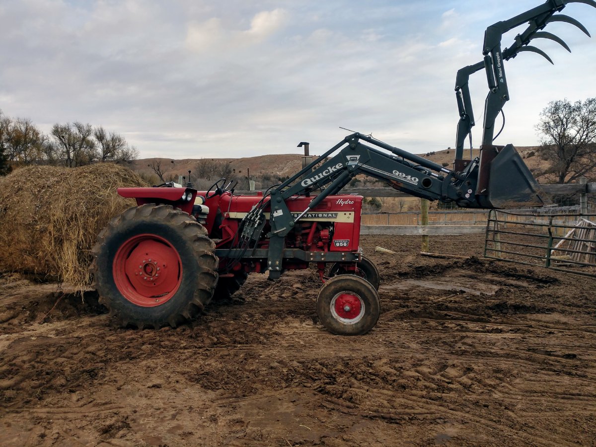 notables for a 656 hydro? - General Chat - Red Power Magazine Community