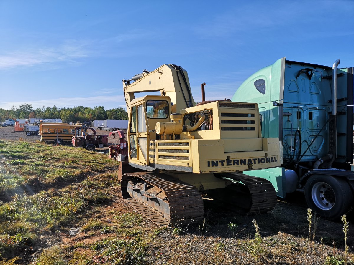 IH 3964 with a DT429 need help - IH Construction Equipment - Red Power ...