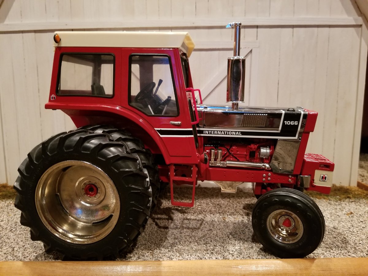 Just some shots of some customs. - IH Toys, Memorabilia & Collectibles ...