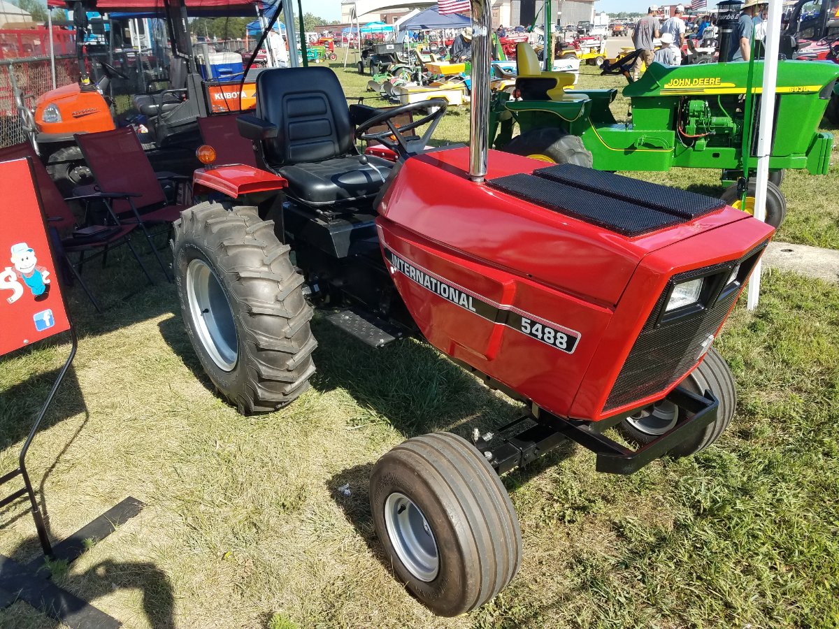 Mini 5488 (T&D Custom) - Cub Cadets - Red Power Magazine Community