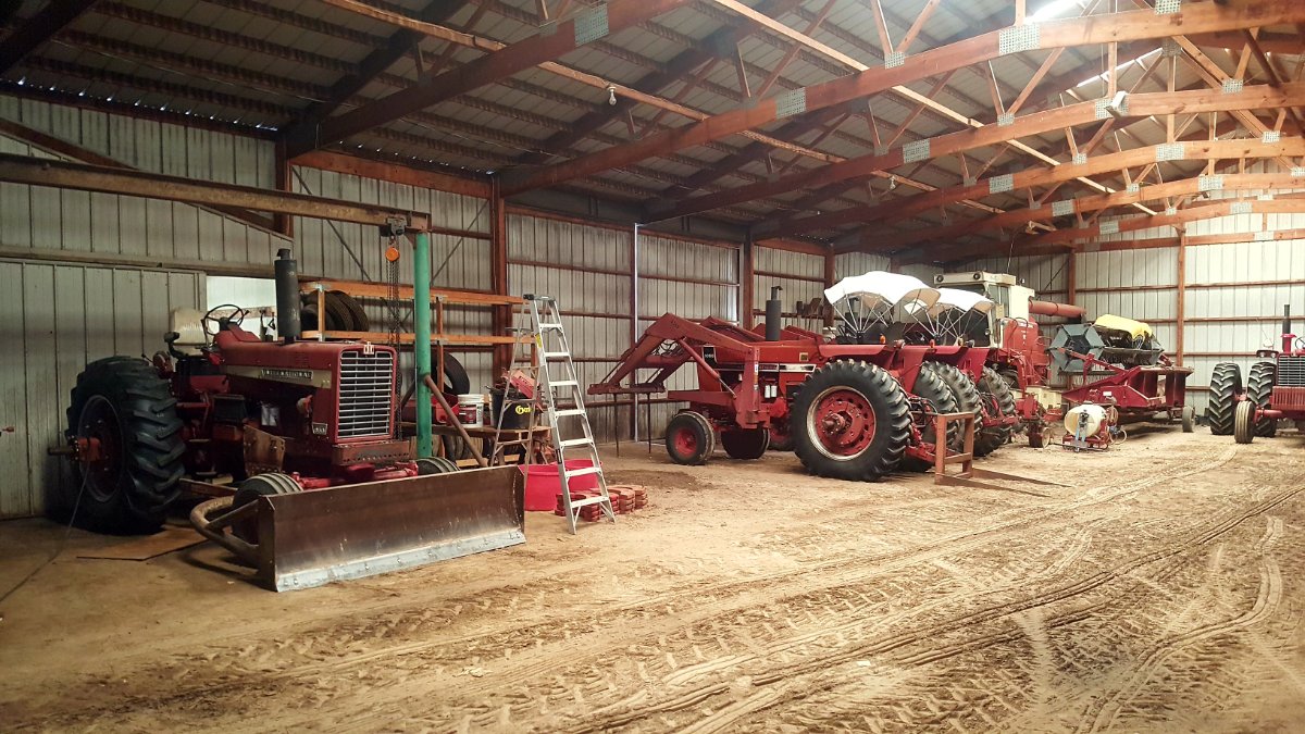 1466 year model ? - Page 2 - Technical IH Talk - Red Power Magazine ...