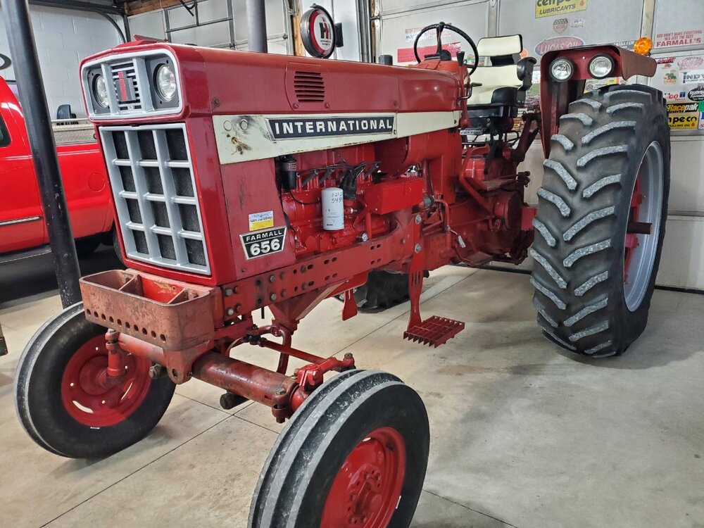 Converting a early model 656 to a late model - Technical IH Talk - Red ...