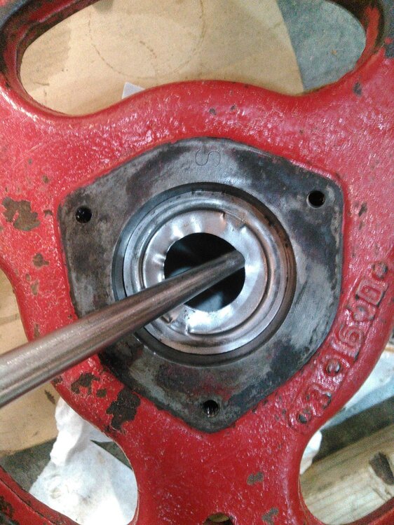 Super M NFE Grease Retainers - Technical IH Talk - Red Power Magazine ...