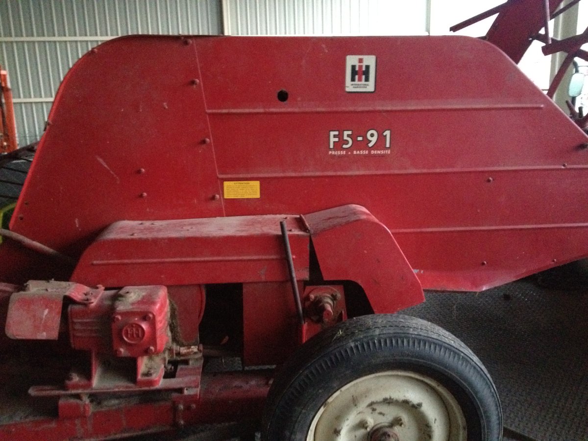 McCormick F-90A Baler - Technical IH Talk - Red Power Magazine Community