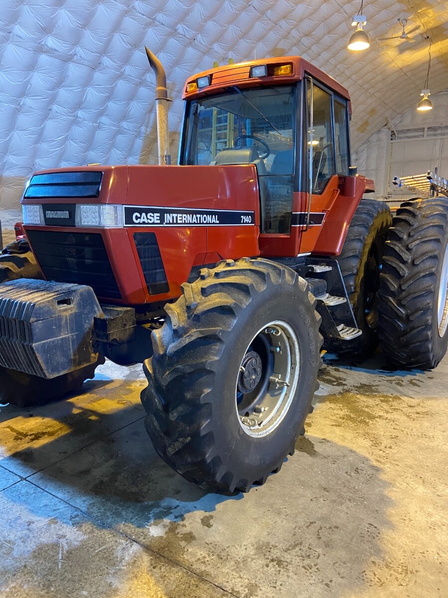 7140 with a foot throttle - Technical IH Talk - Red Power Magazine ...