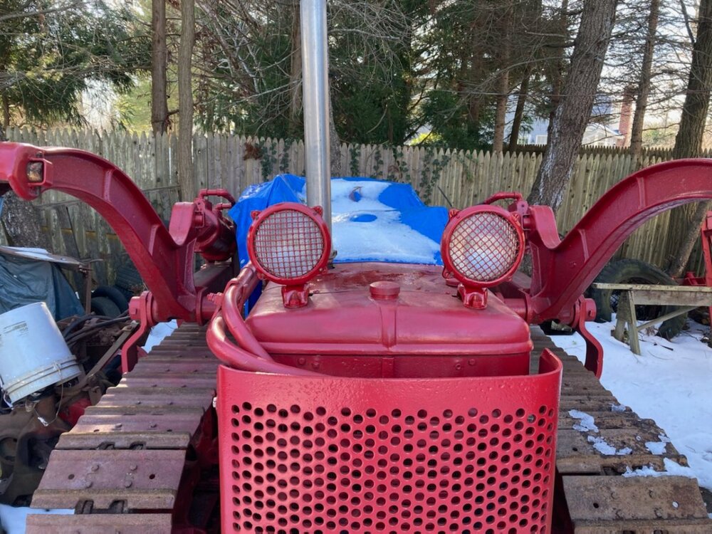 Crawler Guide light mounting bracket for IH - IH Construction Equipment ...