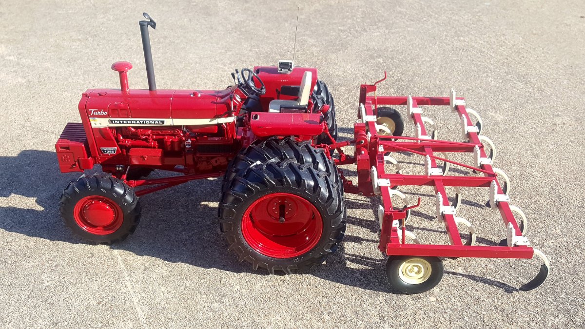 Scratch built IH 55 13 shank chisel plow - General Chat - Red Power ...