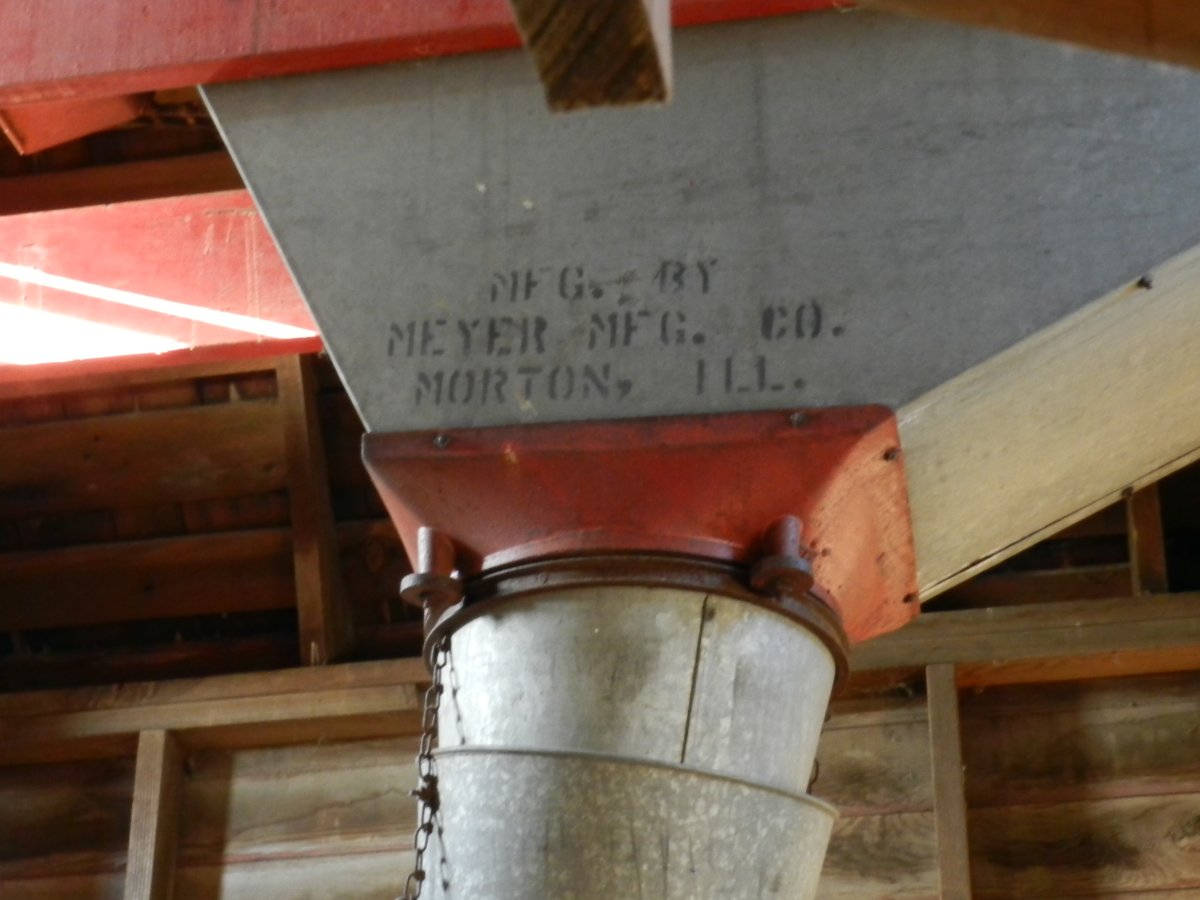 model corn crib - General Chat - Red Power Magazine Community