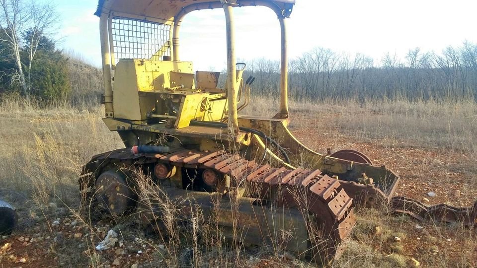 Need (rail) chain and rollers for a 1971 International 175 B track ...