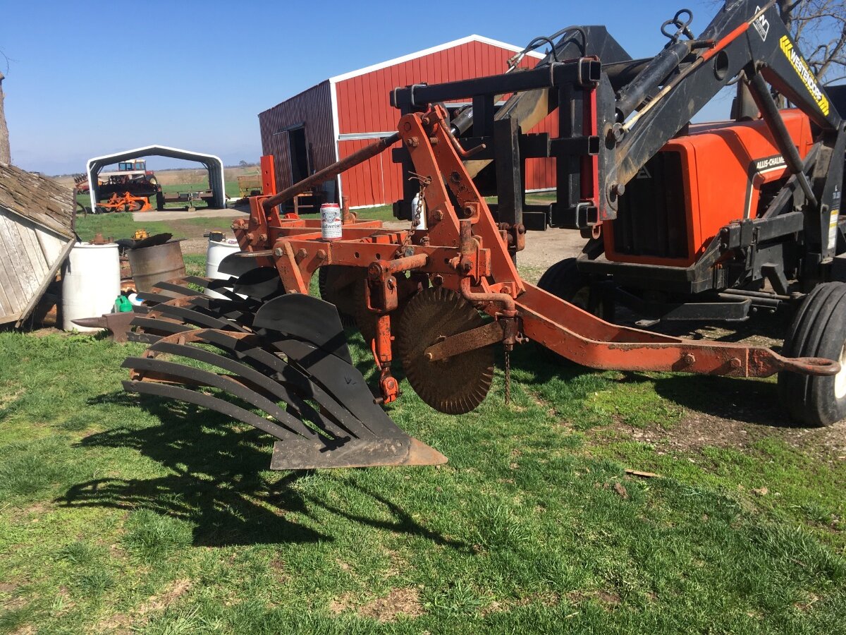 The 'New' plow - General Chat - Red Power Magazine Community