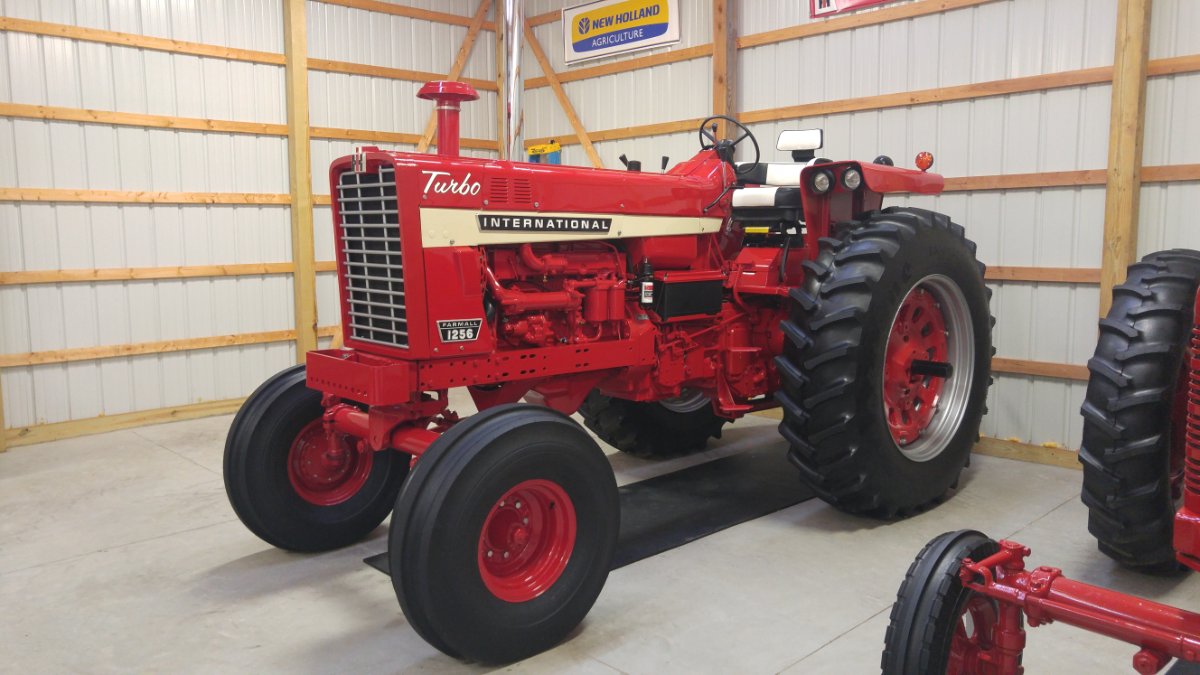 Tractor of the week # 10 1256 - General Chat - Red Power Magazine Community