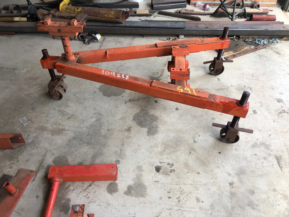 Bought some IH splitting stands - Technical IH Talk - Red Power ...