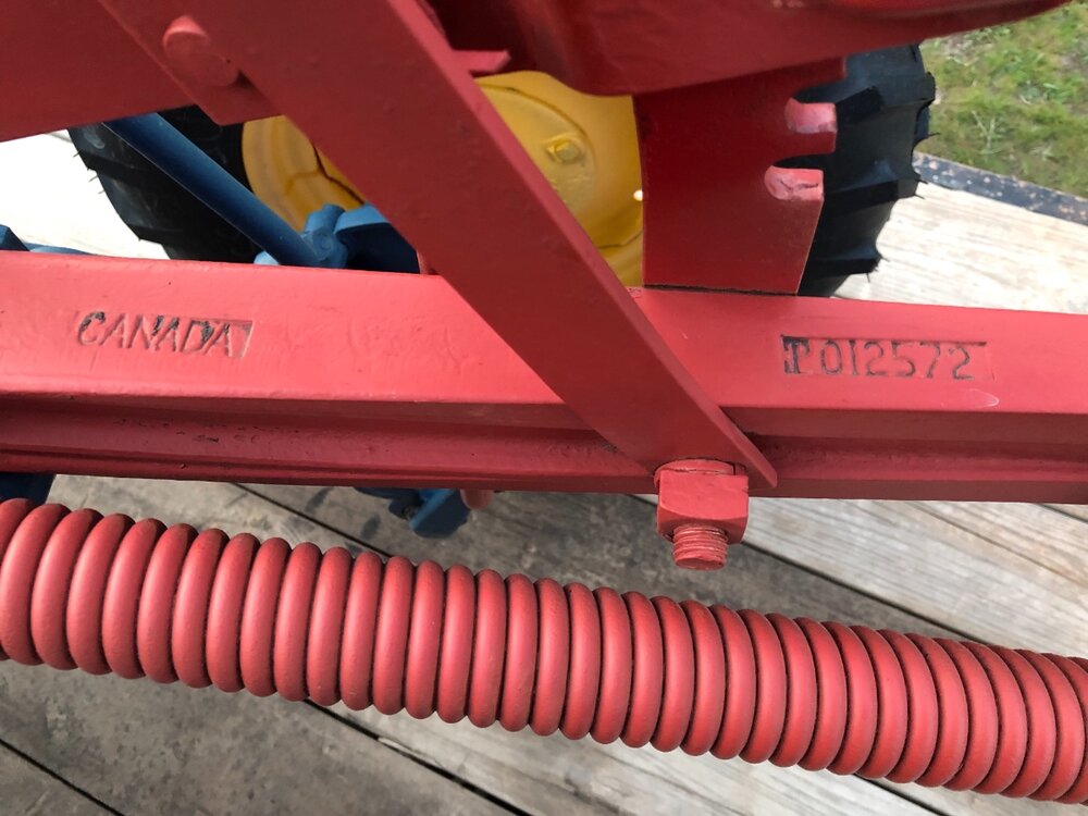 #8 Little Genius Plow? - Technical IH Talk - Red Power Magazine Community