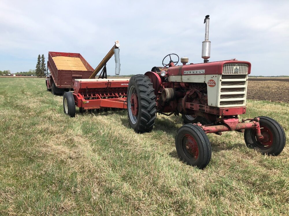 Farmall 560 diesel frozen in time. - Page 3 - Projects, Builds ...