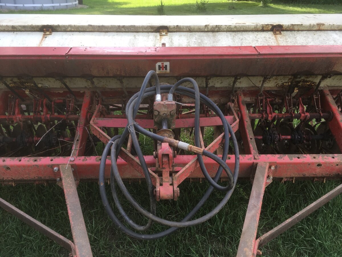 IH 10 grain drill help - Technical IH Talk - Red Power Magazine Community