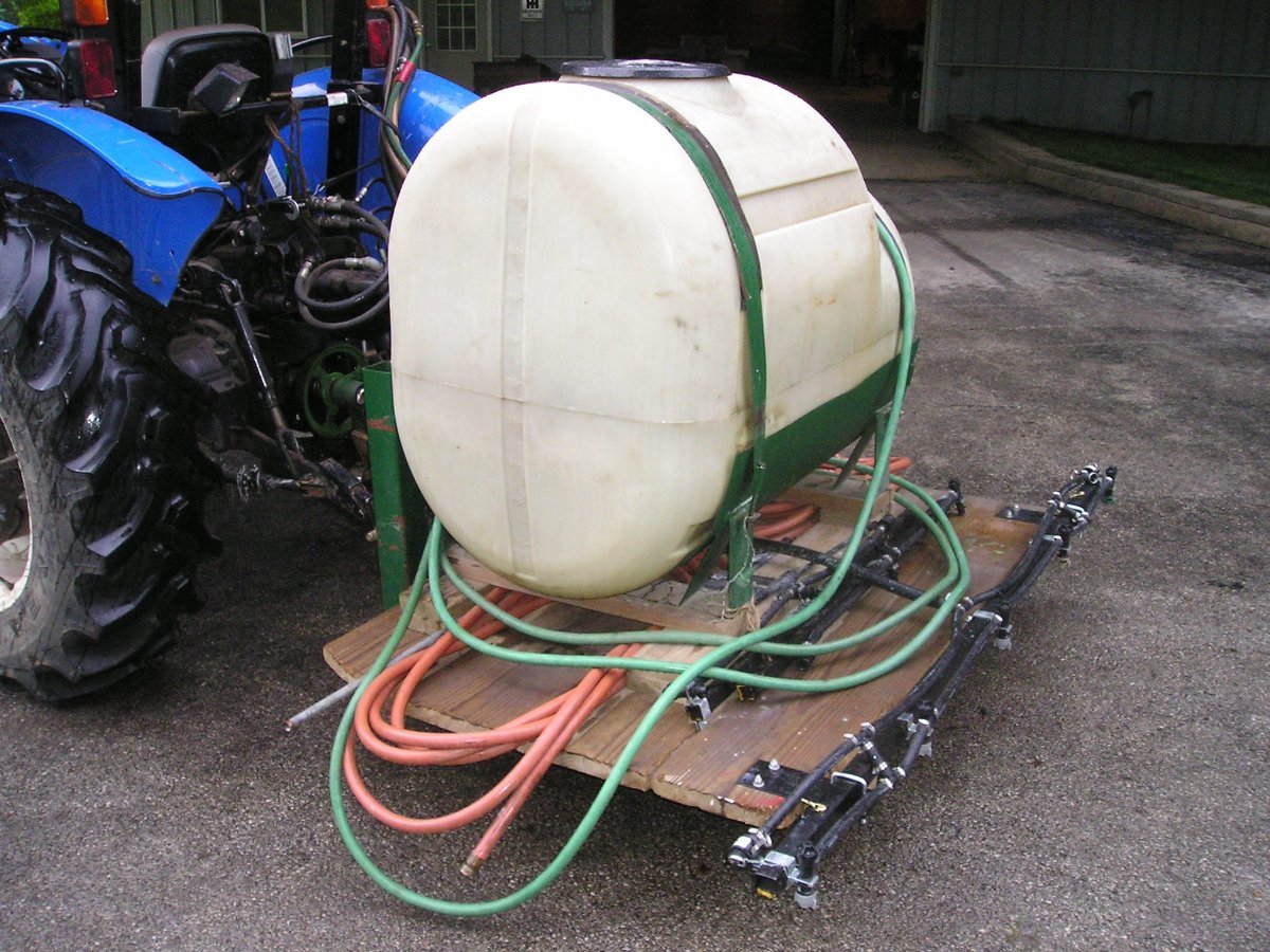 3 point sprayer - Projects, Builds, & Restorations - Red Power Magazine ...