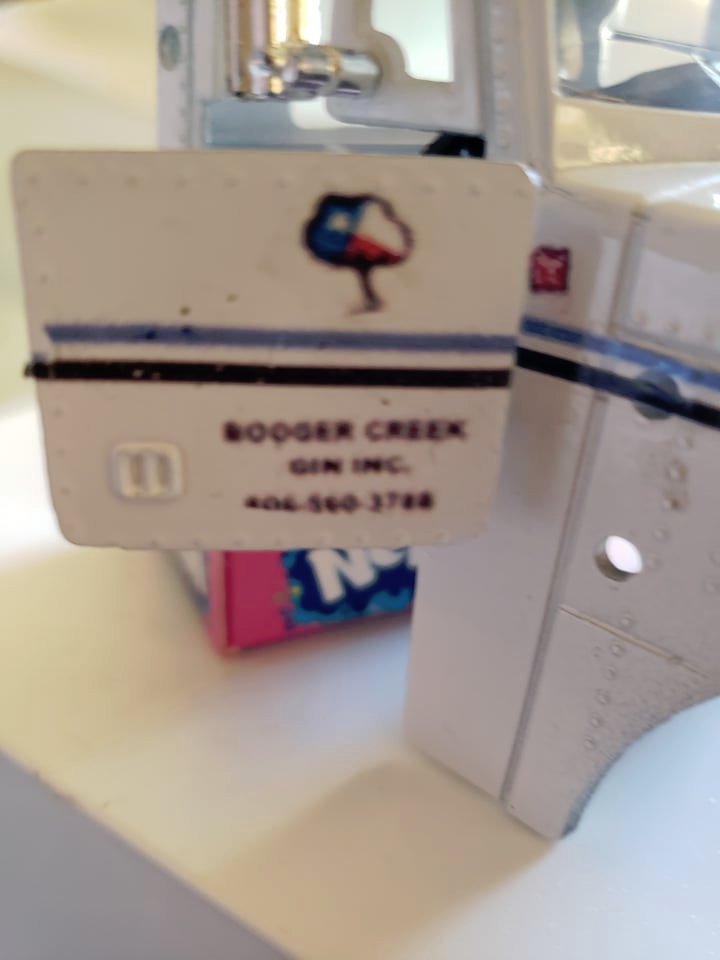 Cotton module truck - IH Toys, Memorabilia & Collectibles - Red Power ...