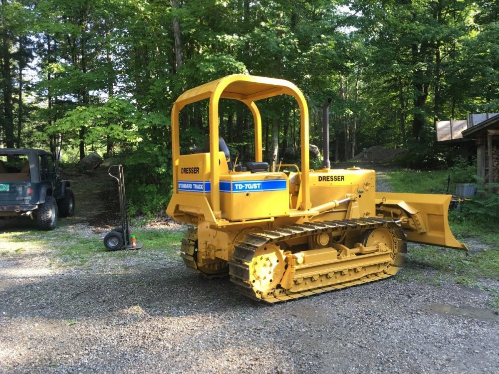 TD8 International Dozer - IH Construction Equipment - Red Power ...