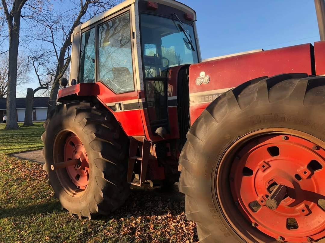 Tractor of week # 27 3788 - General Chat - Red Power Magazine Community