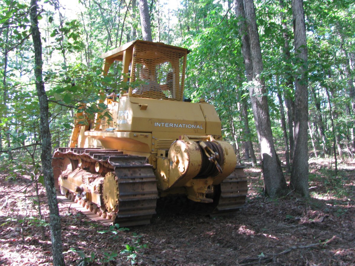 IH TD-20 Dozer (Torque Converter Looses Prime) - IH Construction ...