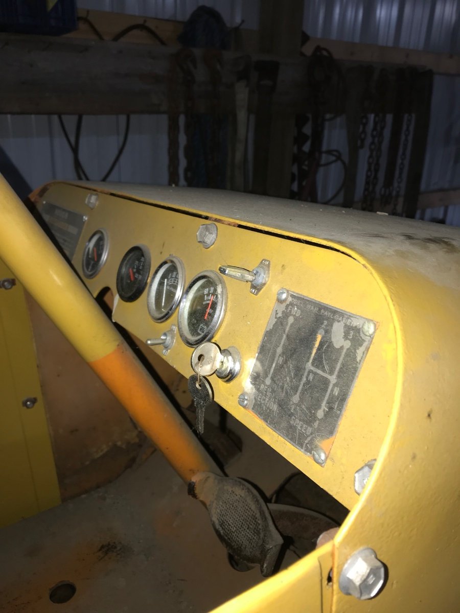 Care and Feeding of a Hough HAH Payloader. - IH Construction Equipment ...