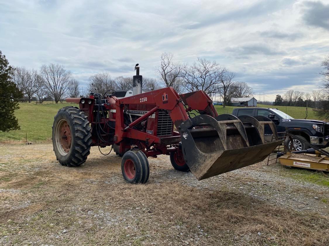Farmall 856 and IH 2350 loader install - Projects, Builds ...