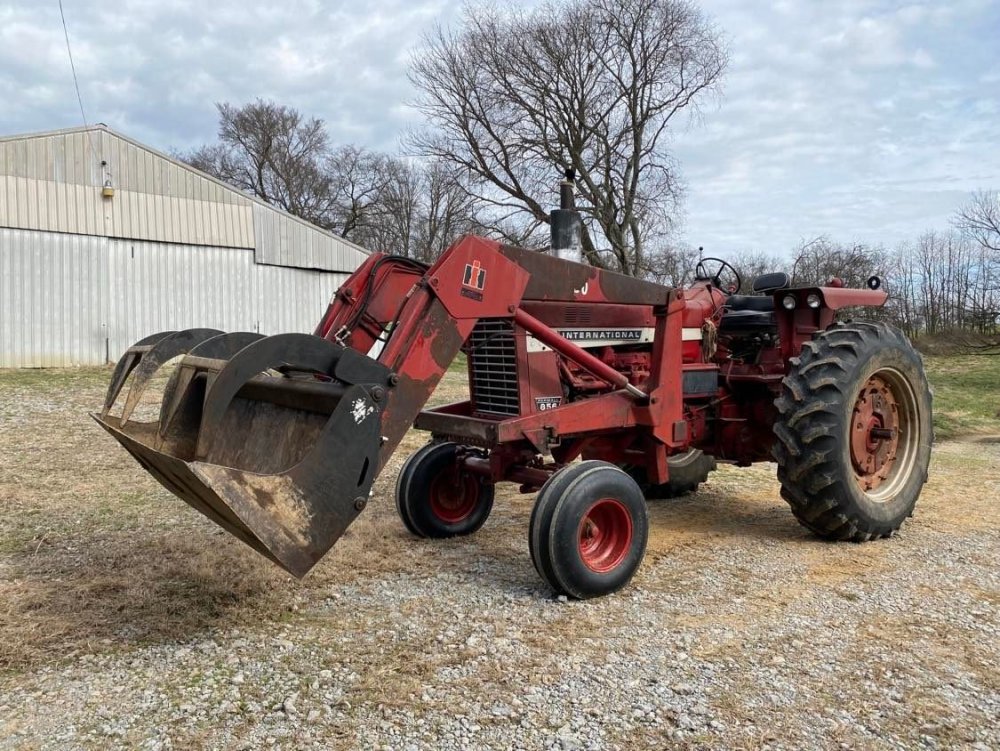 Farmall 856 and IH 2350 loader install - Projects, Builds ...