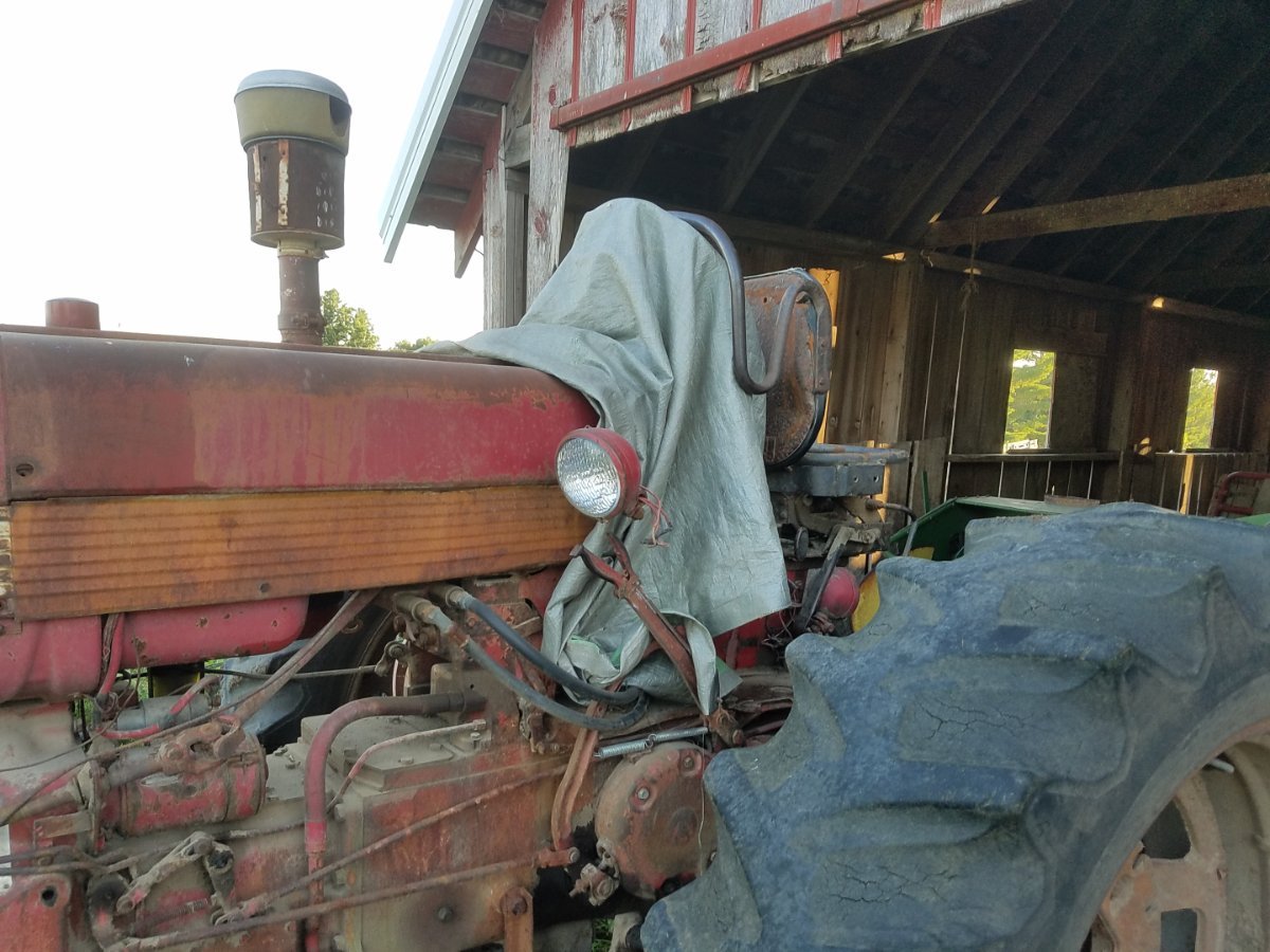 Corn picker side shields - Technical IH Talk - Red Power Magazine Community