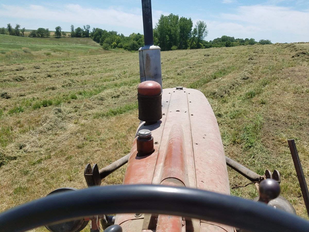 Corn picker side shields - Technical IH Talk - Red Power Magazine Community