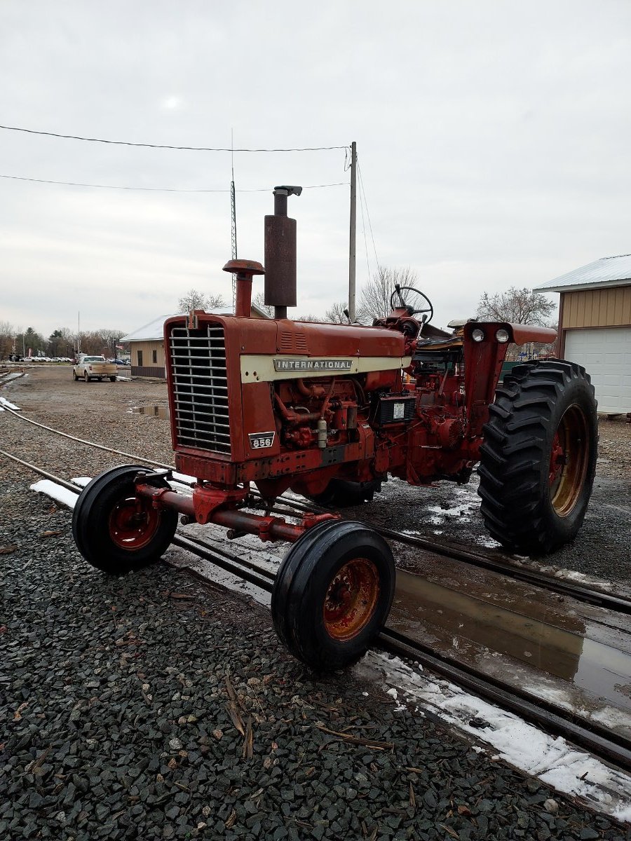 856 custom - Projects, Builds, & Restorations - Red Power Magazine ...