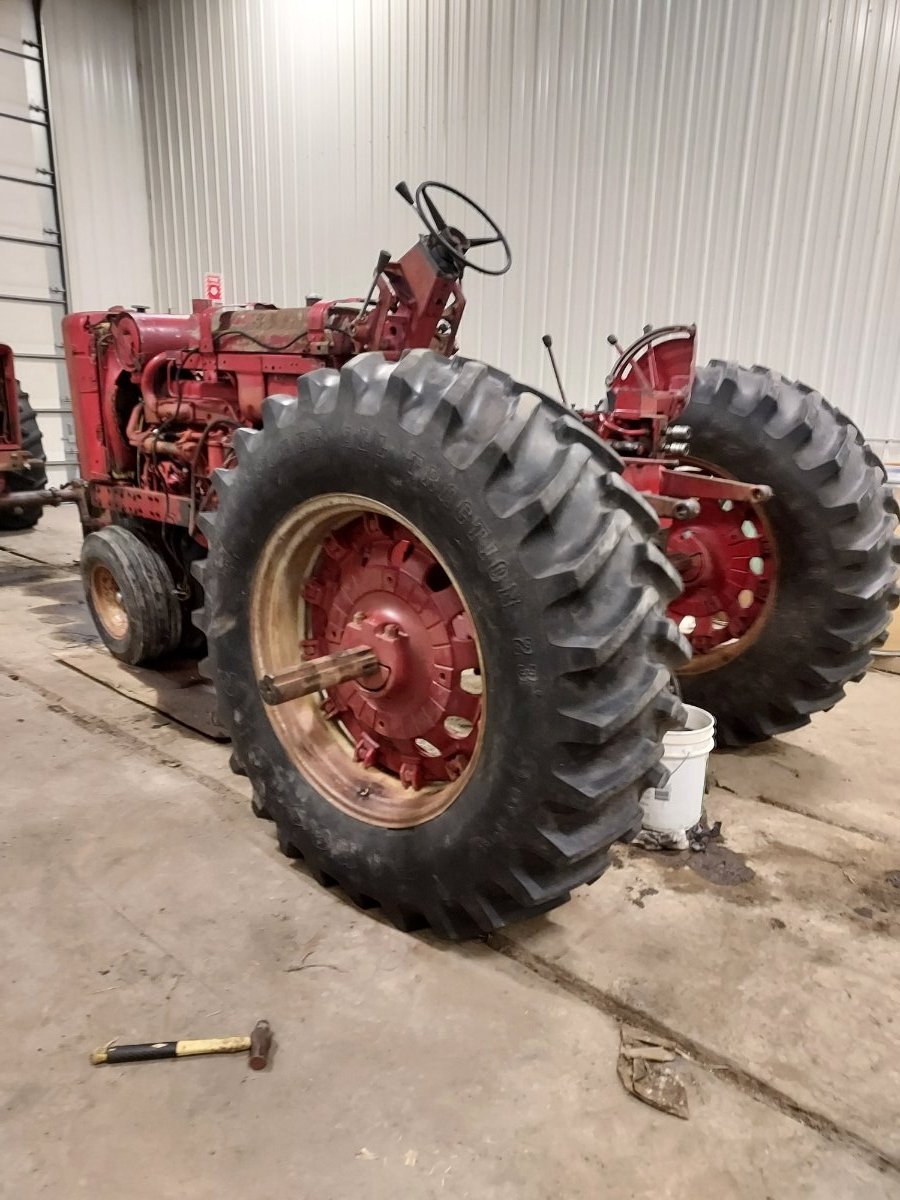 856 custom - Projects, Builds, & Restorations - Red Power Magazine ...