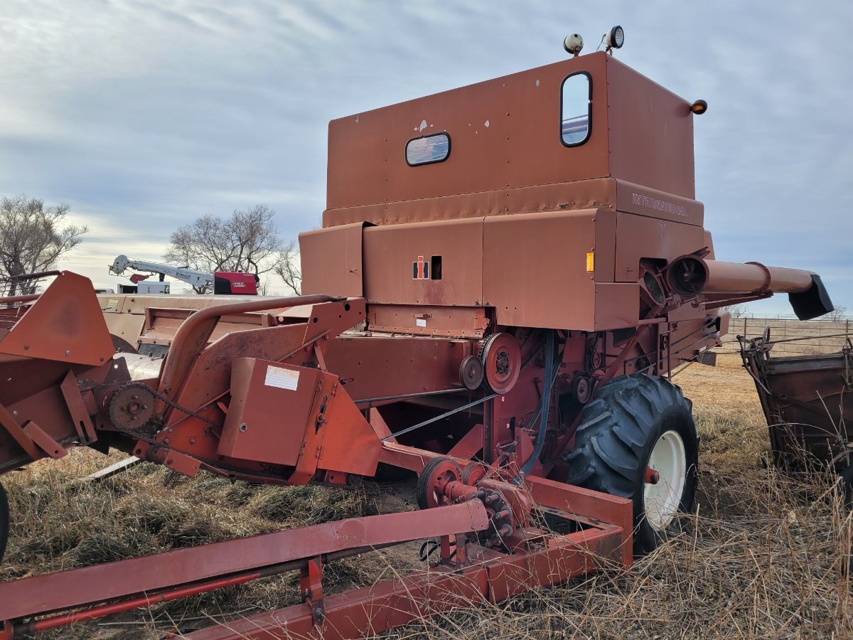 A couple old IH pull-type combines... - General Chat - Red Power ...