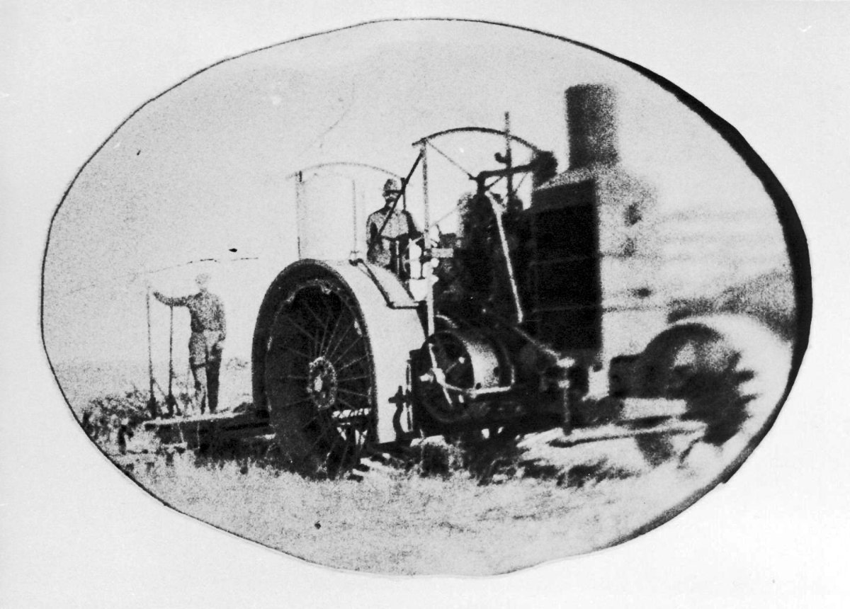 IH Tractors on Montana Farm - Page 934 - General Chat - Red Power ...