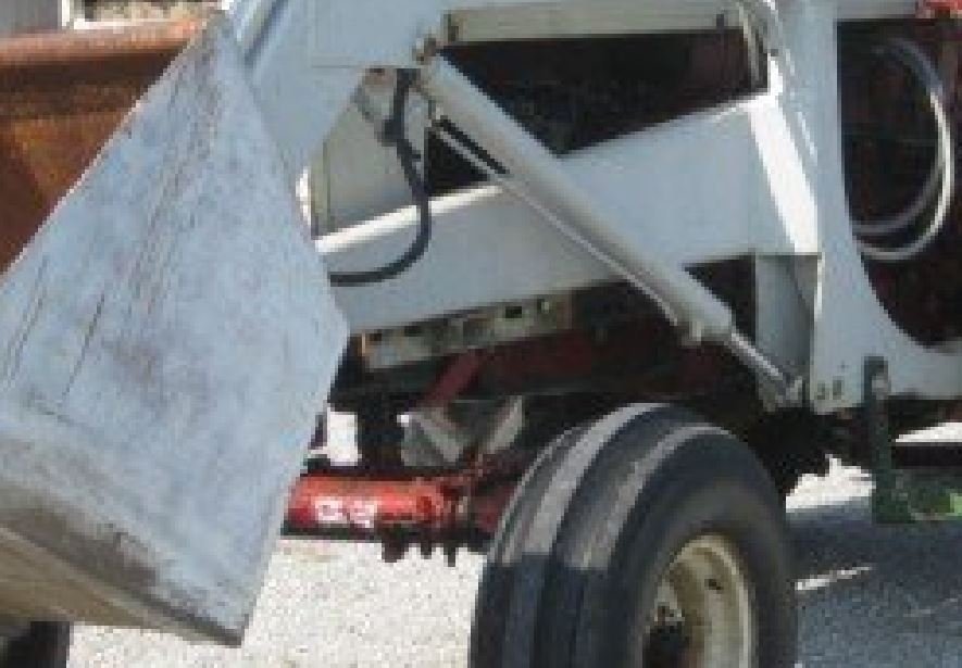 Farmall 400 loader - Page 2 - Technical IH Talk - Red Power Magazine ...