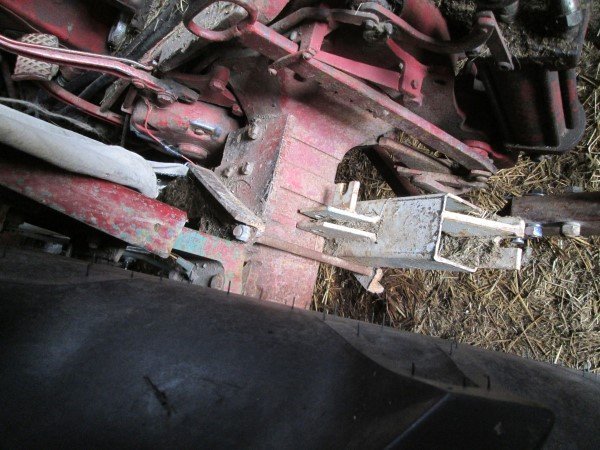 Farmall 400 loader - Page 2 - Technical IH Talk - Red Power Magazine ...