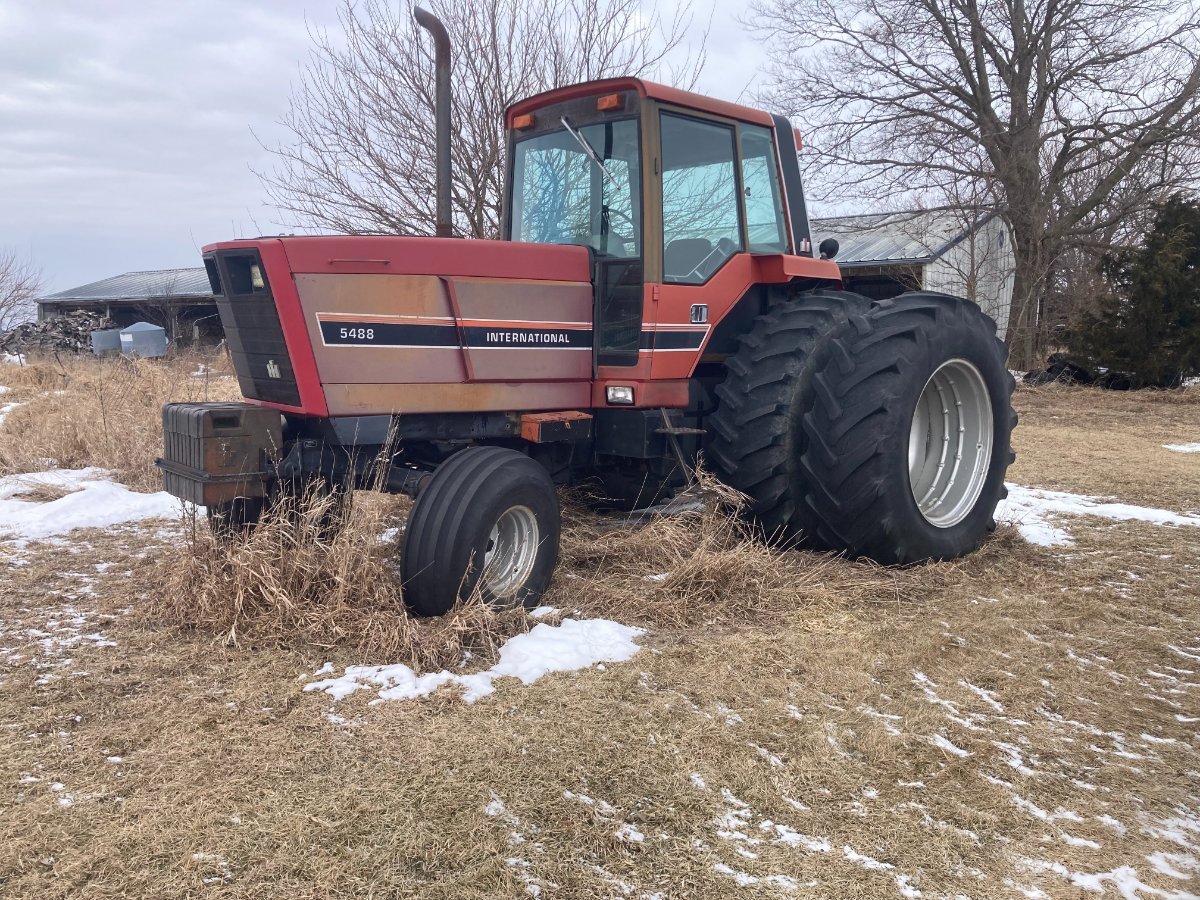 5488 water in the oil - Technical IH Talk - Red Power Magazine Community