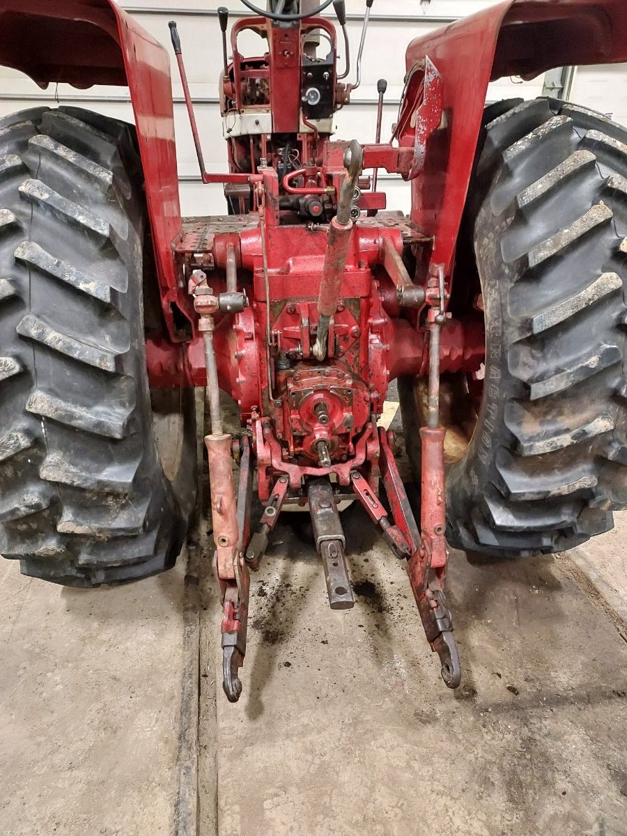 856 custom - Projects, Builds, & Restorations - Red Power Magazine ...