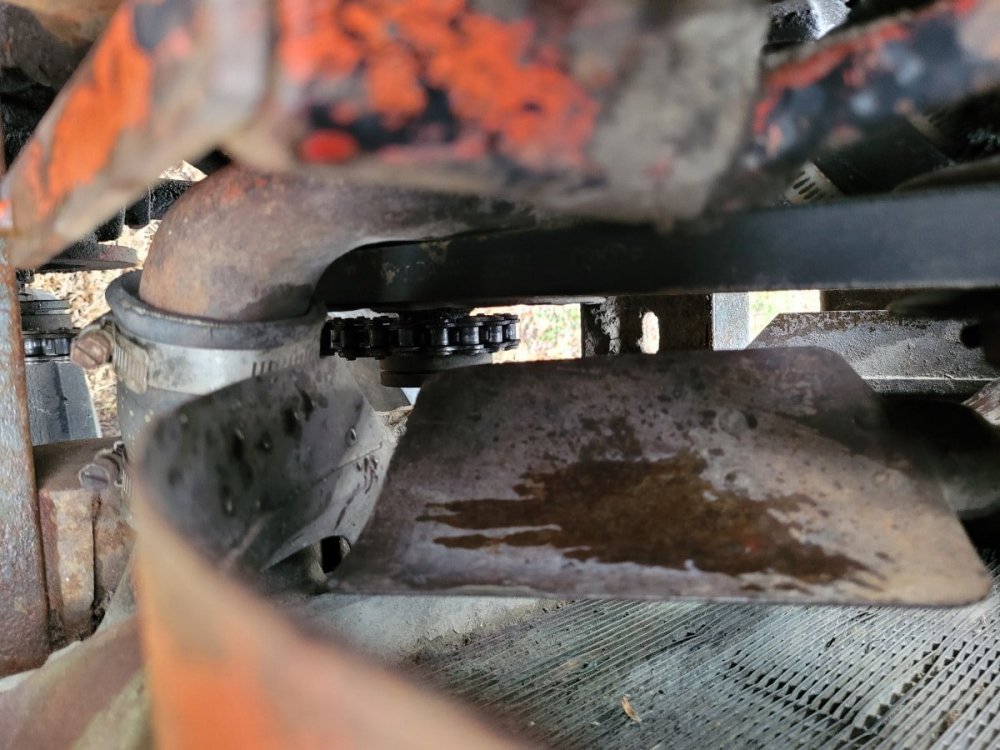 Chain drive pump - General Chat - Red Power Magazine Community