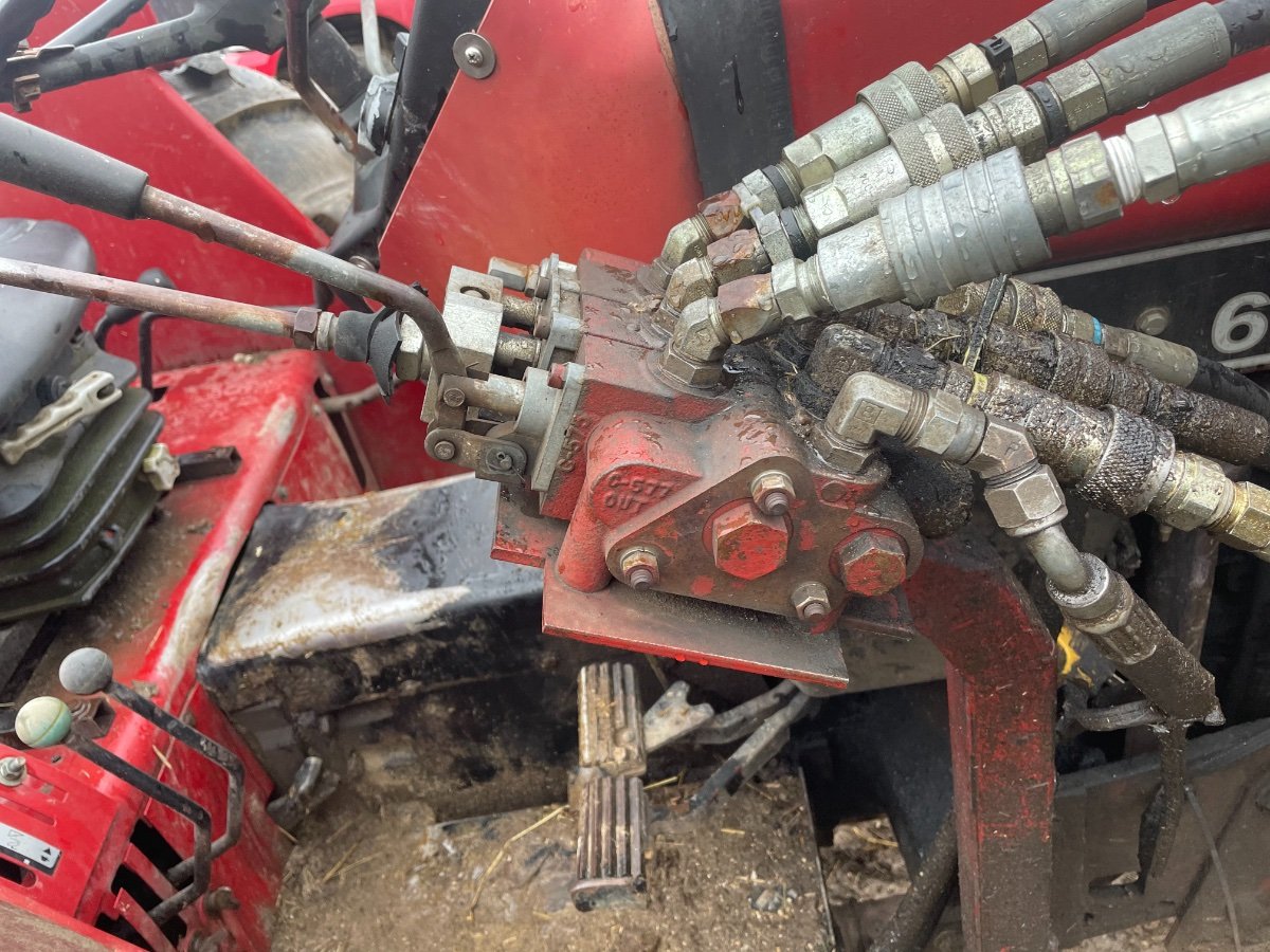 Case IH 895 Power Beyond Hydraulic Circuit - Technical IH Talk - Red ...