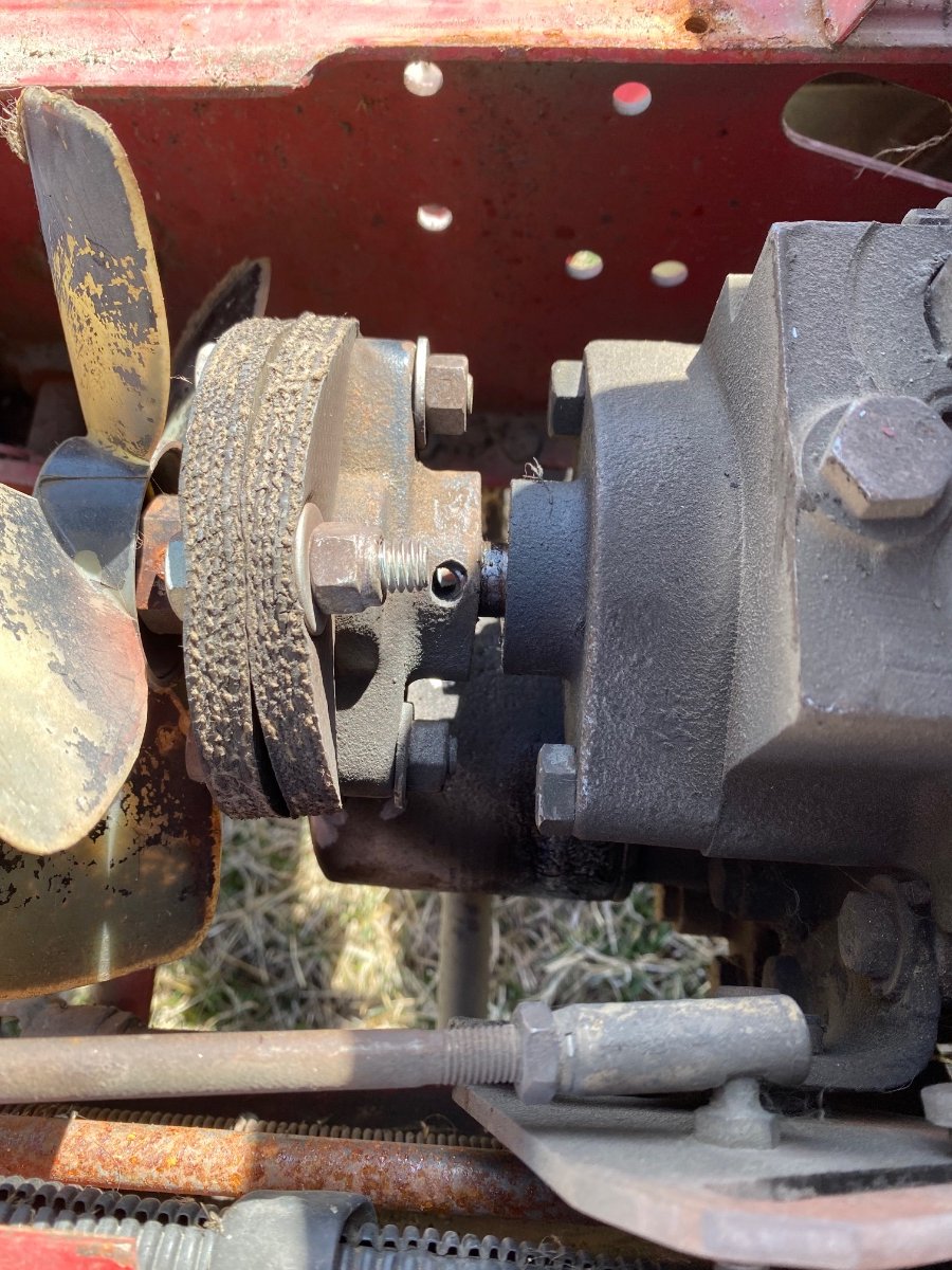 682 driveline issue - Cub Cadets - Red Power Magazine Community