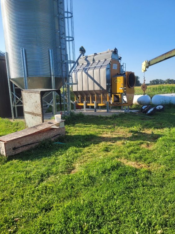 Small grain bin installation - General Chat - Red Power Magazine Community
