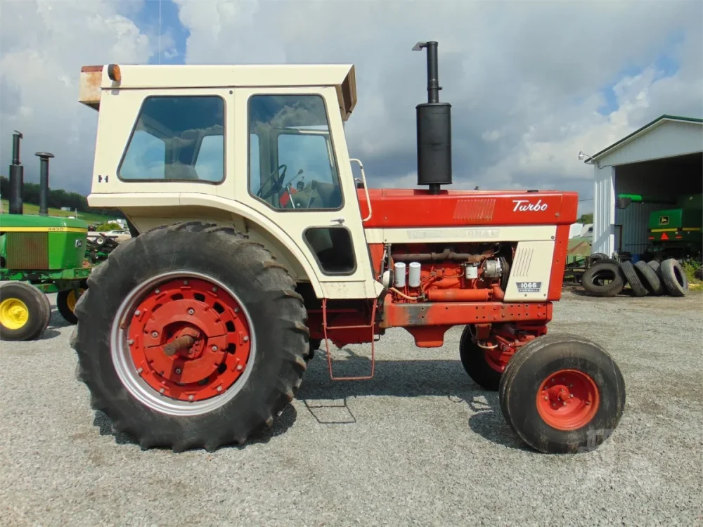 Two sharp and clean 1066s - General Chat - Red Power Magazine Community