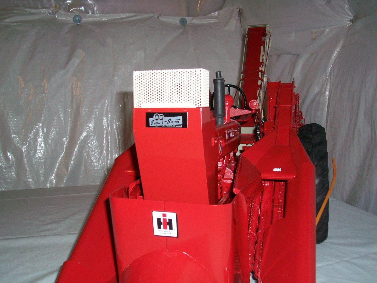 M&W Super snoot - IH Toys, Memorabilia & Collectibles - Red Power ...