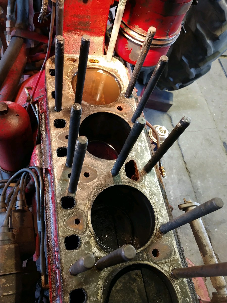 stuck 450 engine - Technical IH Talk - Red Power Magazine Community