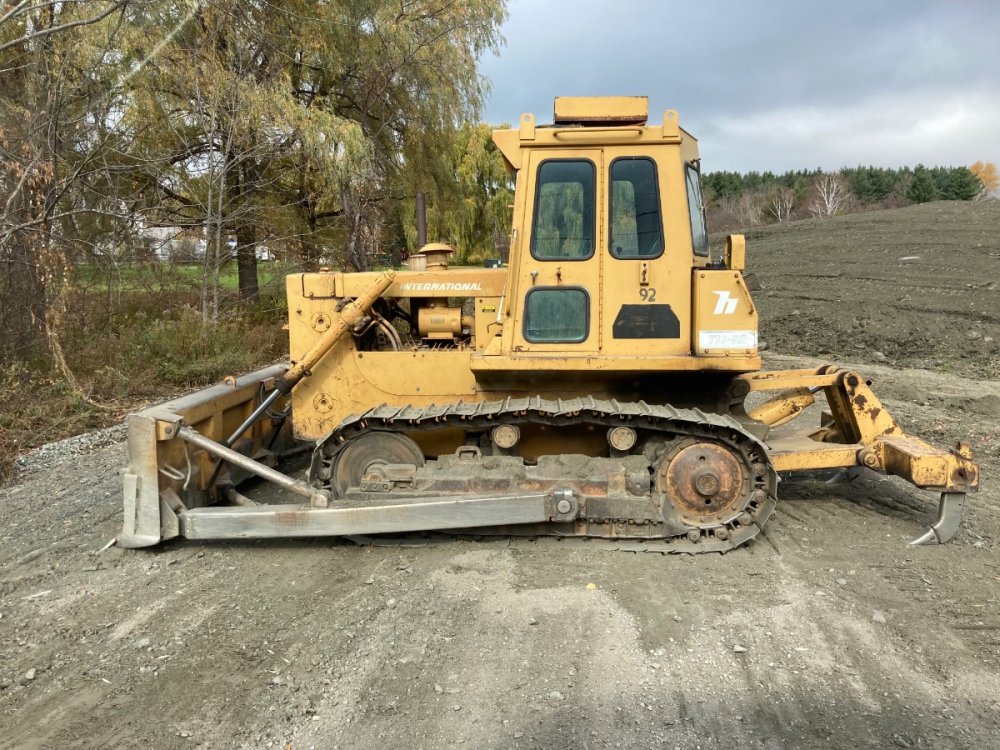 Some dozer eye candy for you - General Chat - Red Power Magazine Community